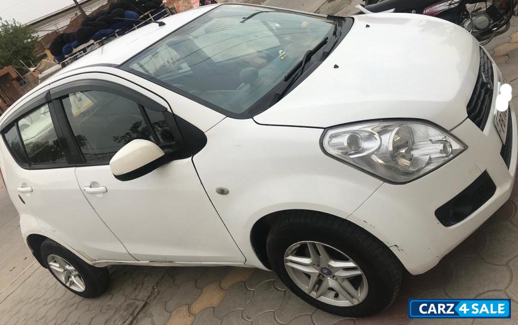 Maruti Suzuki Ritz White