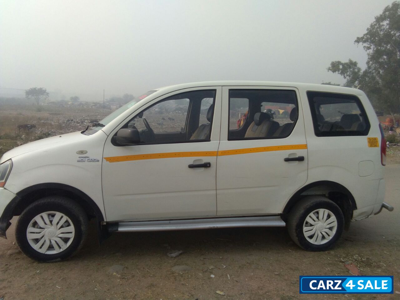 Used 2013 model Mahindra Xylo D2 for sale in Mohali. ID 8696 - Carz4Sale