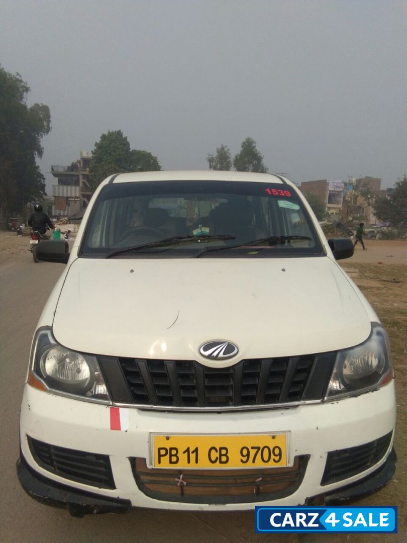 Used 2013 model Mahindra Xylo D2 for sale in Mohali. ID 8696 - Carz4Sale